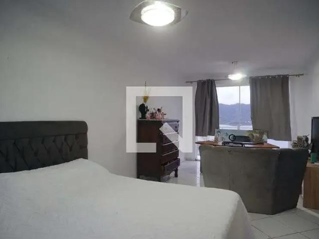 Casa / Sobrado para Locação em Niterói/RJ Piratininga 3 Quartos
