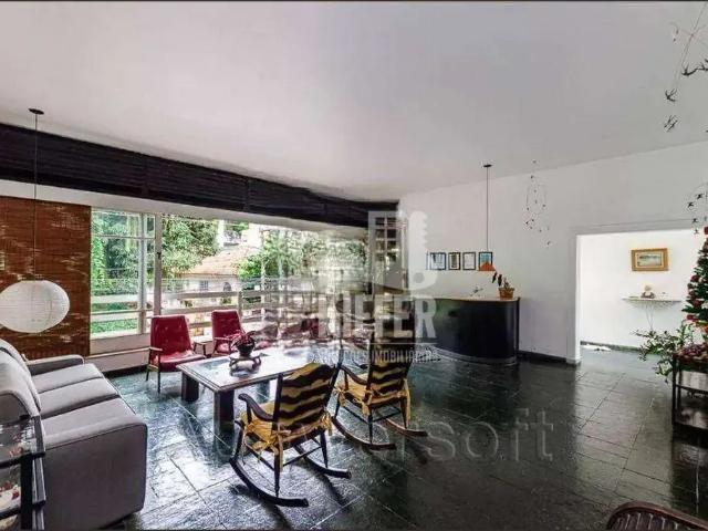 Casa / Sobrado para Locação em Niterói/RJ São Domingos 4 Quartos