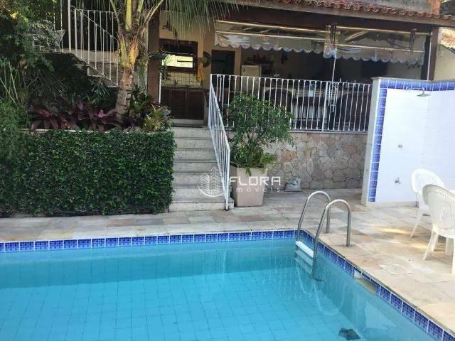 Casa / Sobrado para Locação em Niterói/RJ São Francisco 4 Quartos
