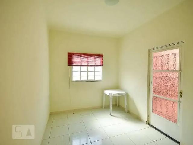 Casa / Sobrado para Locação em Niterói/RJ São Lourenço 2 Quartos