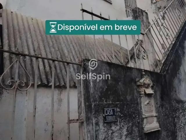 Casa / Sobrado para Locação em Niterói/RJ Santa Rosa 2 Quartos