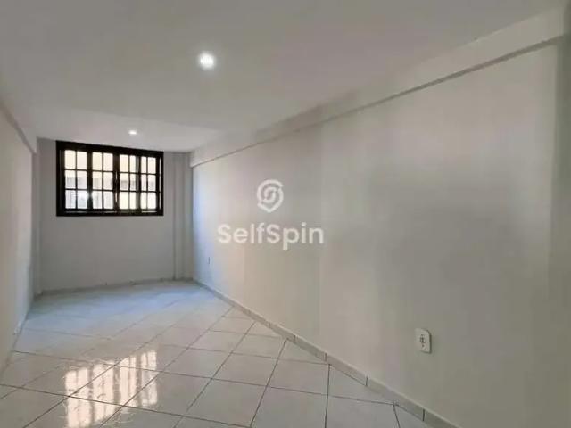 Casa / Sobrado para Locação em Niterói/RJ Santana 2 Quartos