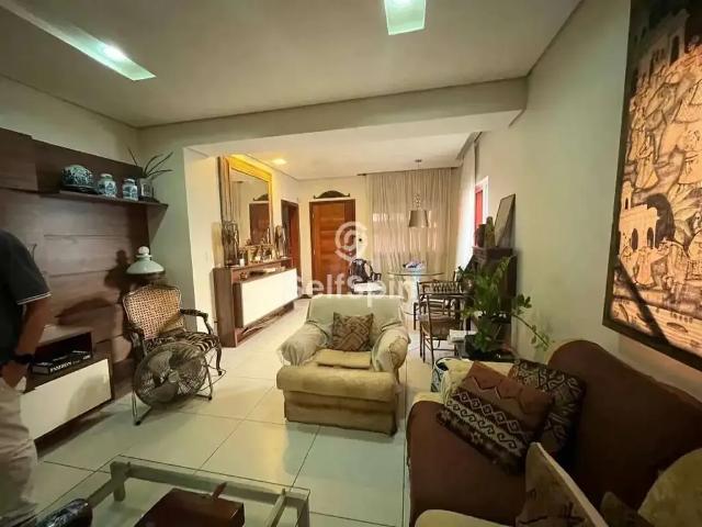 Casa / Sobrado para Locação em Niterói/RJ Vital Brazil 2 Quartos