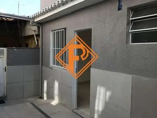 Casa / Sobrado para Locação em Nilópolis/RJ Centro 2 Quartos