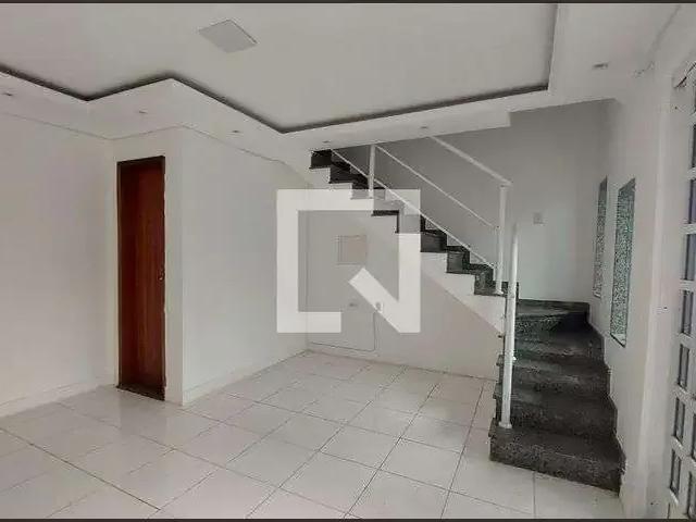 Casa / Sobrado para Locação em Nilópolis/RJ Centro 3 Quartos