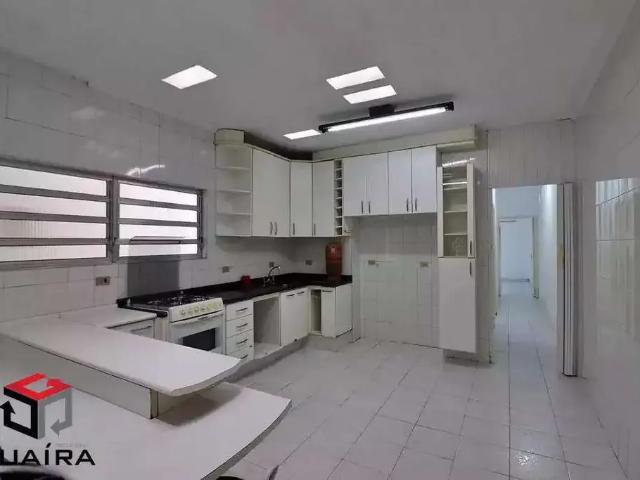 Casa / Sobrado para Locação em São Bernardo do Campo/SP Assunção 2 Quartos