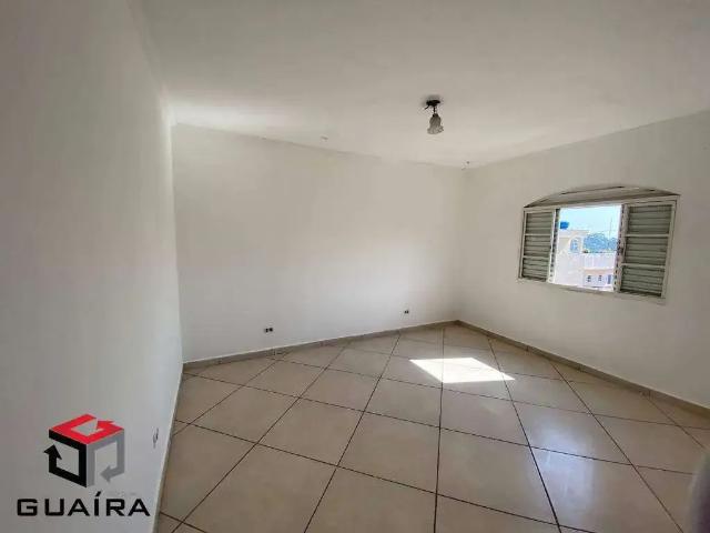 Casa / Sobrado para Locação em São Bernardo do Campo/SP Ferrazópolis 2 Quartos