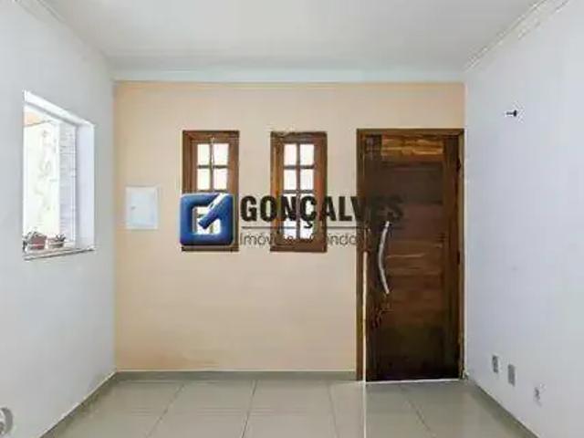 Casa / Sobrado para Locação em São Bernardo do Campo/SP Ferrazópolis 3 Quartos