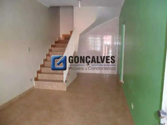Casa / Sobrado para Locação em São Bernardo do Campo/SP Independência 2 Quartos