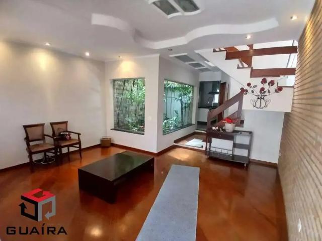 Casa / Sobrado para Locação em São Bernardo do Campo/SP Jardim Hollywood 3 Quartos