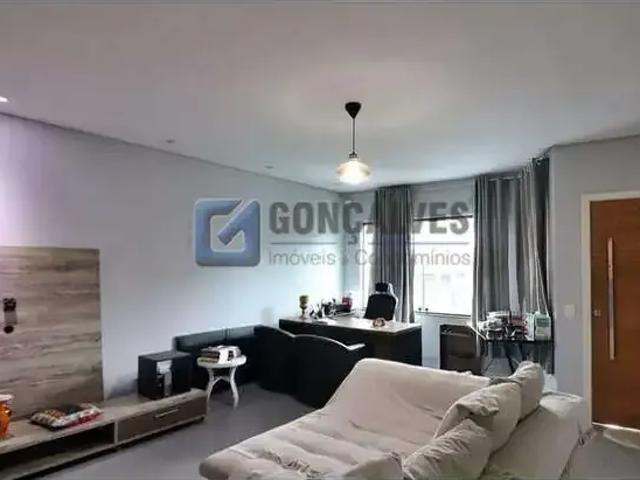 Casa / Sobrado para Locação em São Bernardo do Campo/SP Nova Petrópolis 3 Quartos