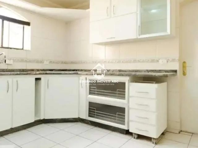 Casa / Sobrado para Locação em São Bernardo do Campo/SP Nova Petrópolis 3 Quartos