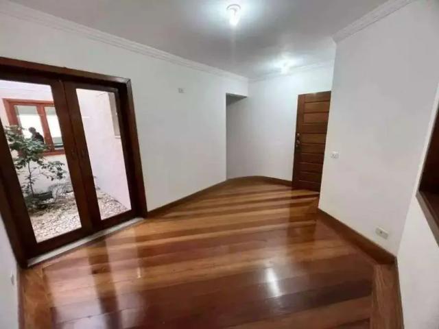 Casa / Sobrado para Locação em São Bernardo do Campo/SP Santa Terezinha 2 Quartos