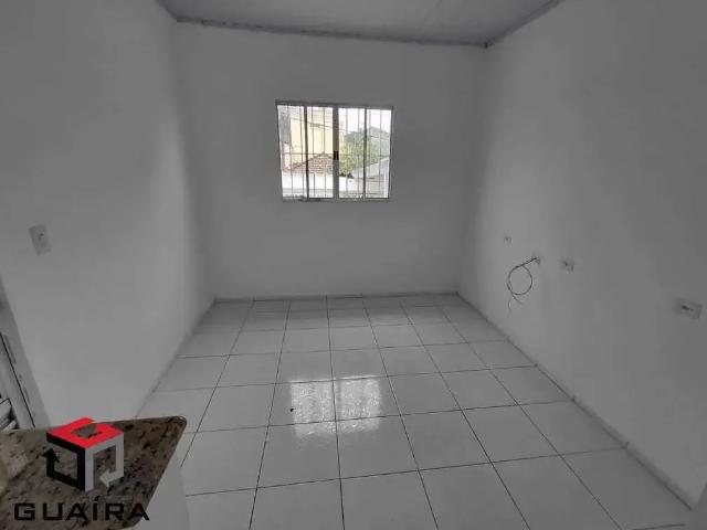 Casa / Sobrado para Locação em São Bernardo do Campo/SP Santa Terezinha 2 Quartos