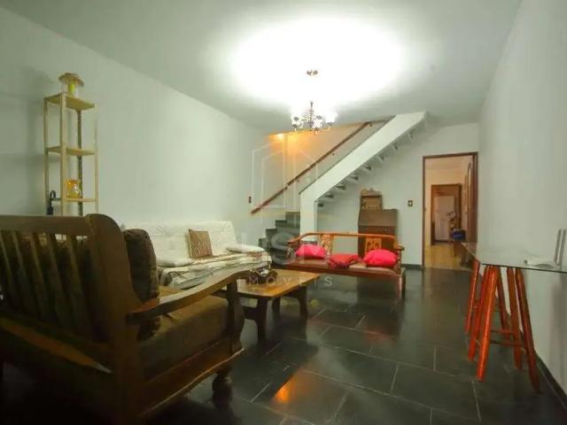 Casa / Sobrado para Locação em São Bernardo do Campo/SP Santa Terezinha 2 Quartos