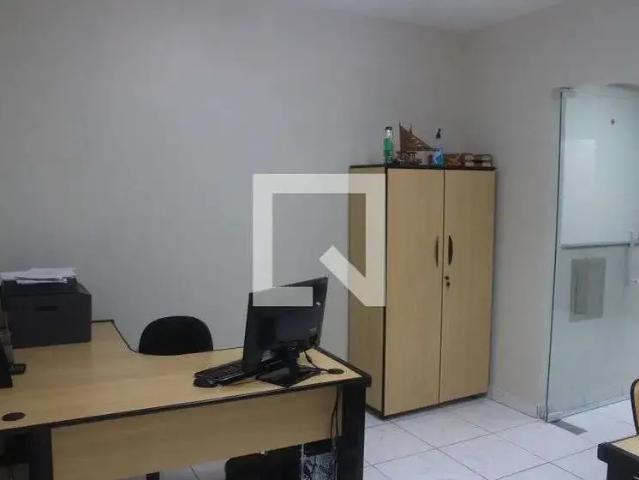 Casa / Sobrado para Locação em São Caetano do Sul/SP Cerâmica 3 Quartos