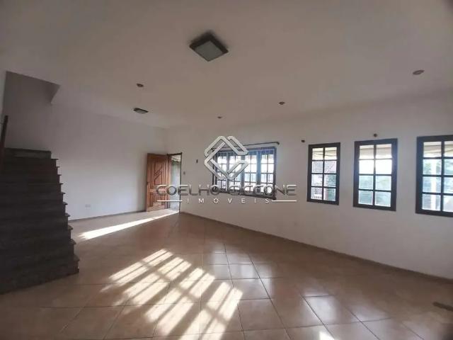 Casa / Sobrado para Locação em São Caetano do Sul/SP Cerâmica 3 Quartos