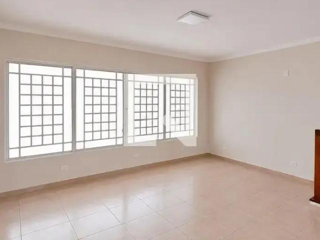 Casa / Sobrado para Locação em São Caetano do Sul/SP Barcelona 3 Quartos