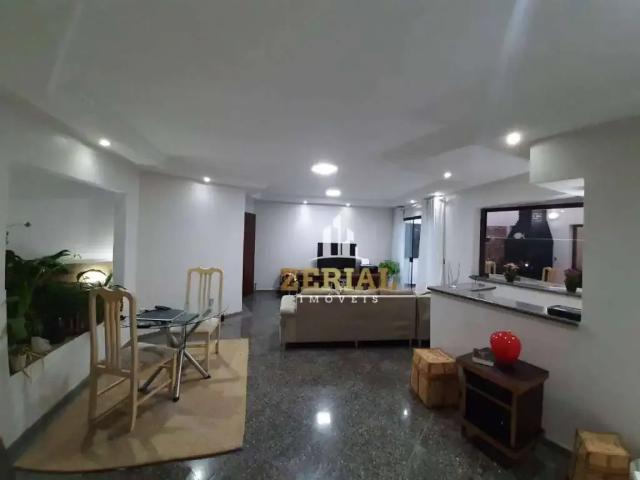 Casa / Sobrado para Locação em São Caetano do Sul/SP Jardim São Caetano 4 Quartos