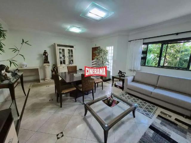 Casa / Sobrado para Locação em São Caetano do Sul/SP Osvaldo Cruz 4 Quartos