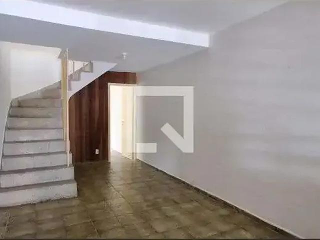 Casa / Sobrado para Locação em São Caetano do Sul/SP Santa Maria 2 Quartos