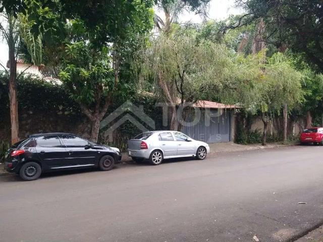 Casa / Sobrado para Locação em São Carlos/SP Centro 4 Quartos