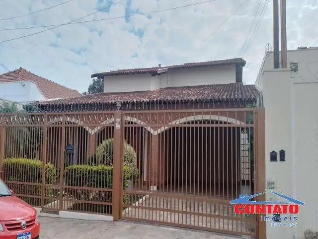 Casa / Sobrado para Locação em São Carlos/SP Centro 4 Quartos