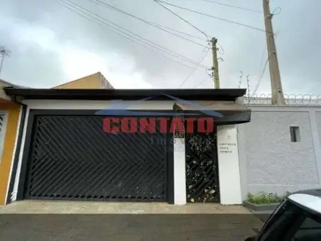 Casa / Sobrado para Locação em São Carlos/SP Centro 2 Quartos