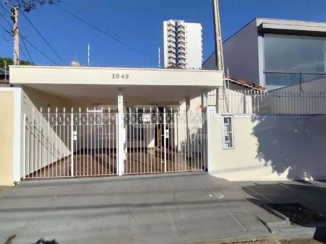 Casa / Sobrado para Locação em São Carlos/SP Centro 2 Quartos