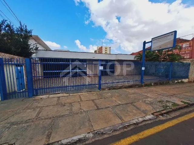 Casa / Sobrado para Locação em São Carlos/SP Centro 3 Quartos