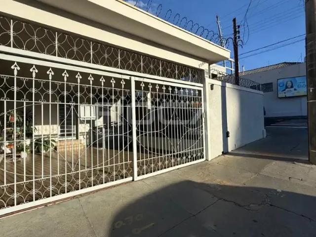 Casa / Sobrado para Locação em São Carlos/SP Centro 3 Quartos