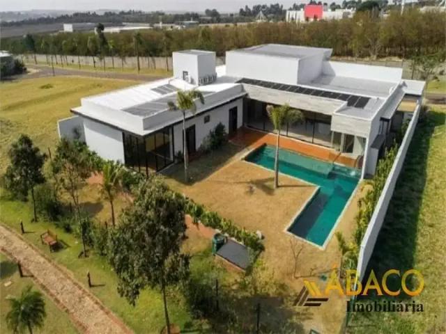Casa / Sobrado para Locação em São Carlos/SP Condomínio Parque Residencial Damha lll 5 Quartos