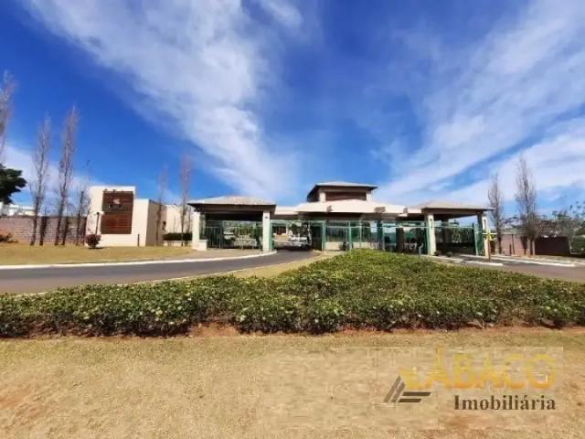 Casa / Sobrado para Locação em São Carlos/SP Condomínio Residencial Quebec 4 Quartos
