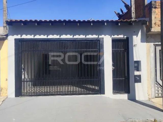 Casa / Sobrado para Locação em São Carlos/SP Conjunto Habitacional Dom Constantino Amstalden 3 Quartos