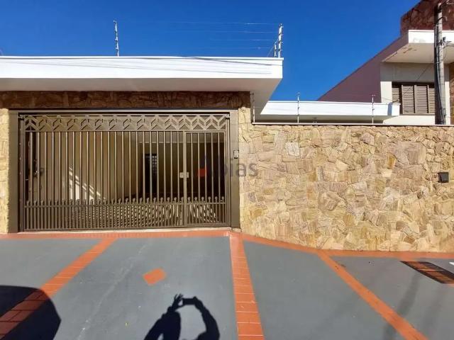 Casa / Sobrado para Locação em São Carlos/SP Jardim Hikare 3 Quartos