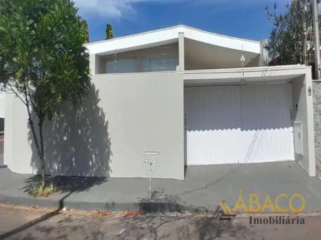 Casa / Sobrado para Locação em São Carlos/SP Jardim Macarengo 3 Quartos