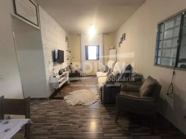 Casa / Sobrado para Locação em São Carlos/SP Jardim Medeiros 3 Quartos