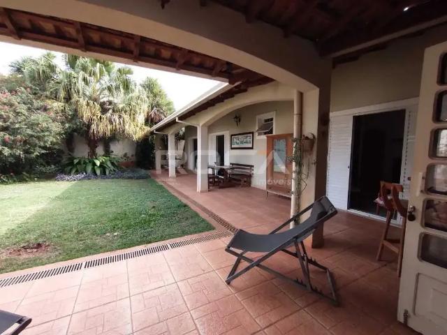 Casa / Sobrado para Locação em São Carlos/SP Jardim Santa Paula 5 Quartos