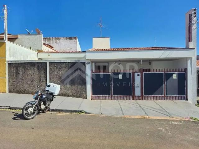 Casa / Sobrado para Locação em São Carlos/SP Jardim Santa Paula 3 Quartos