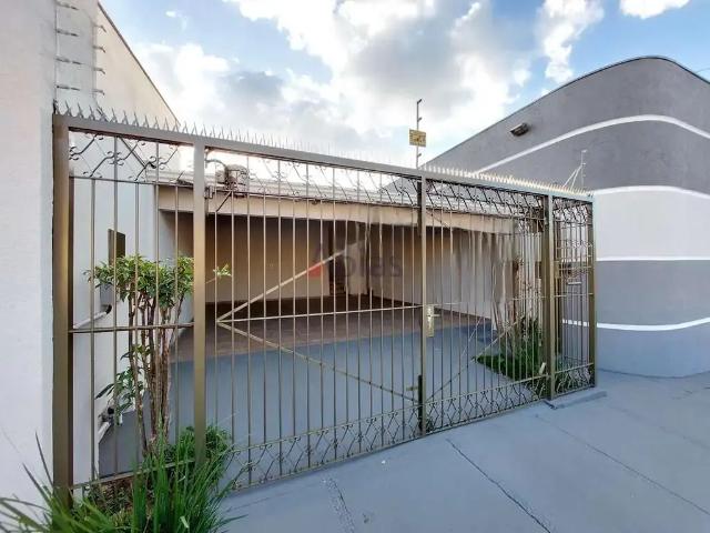 Casa / Sobrado para Locação em São Carlos/SP Jardim Santa Paula 3 Quartos