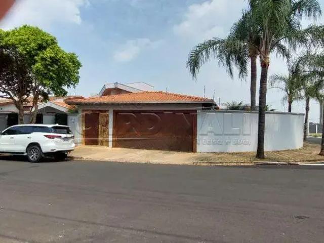 Casa / Sobrado para Locação em São Carlos/SP Parque Santa Felícia Jardim 4 Quartos