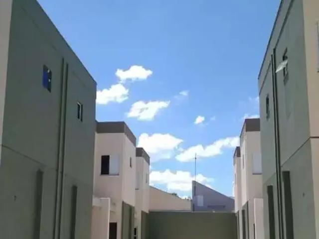 Casa / Sobrado para Locação em São Carlos/SP Planalto Paraíso 2 Quartos