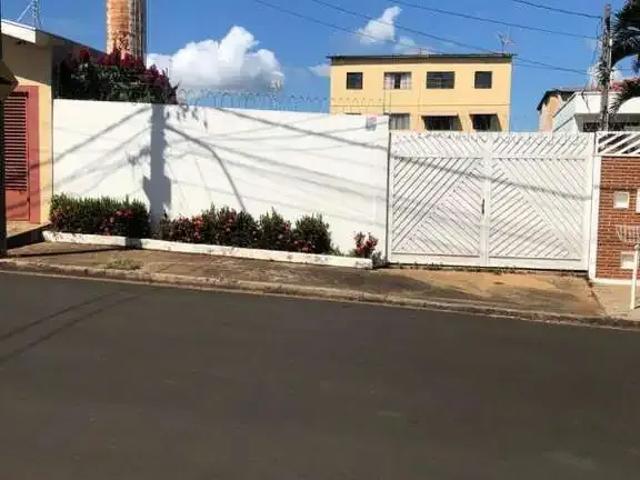 Casa / Sobrado para Locação em São Carlos/SP Recreio dos Bandeirantes 3 Quartos