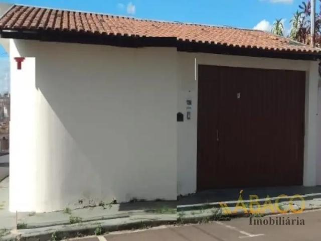 Casa / Sobrado para Locação em São Carlos/SP Vila Elizabeth 3 Quartos