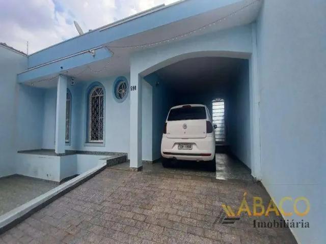 Casa / Sobrado para Locação em São Carlos/SP Vila Prado 5 Quartos