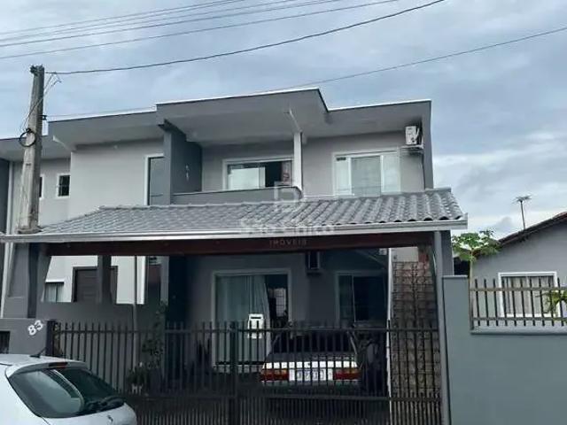 Casa / Sobrado para Locação em São Francisco do Sul/SC Centro 2 Quartos