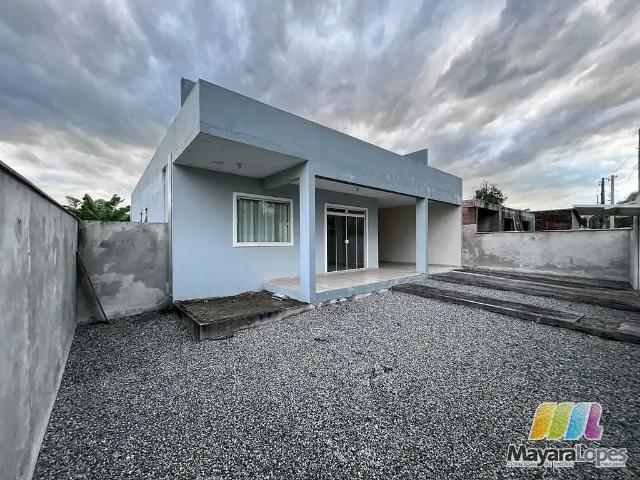 Casa / Sobrado para Locação em São Francisco do Sul/SC Paulas 3 Quartos