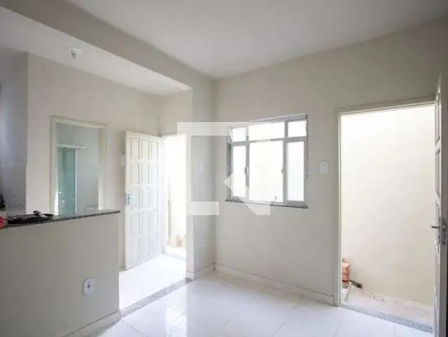 Casa / Sobrado para Locação em São Gonçalo/RJ Trindade 2 Quartos