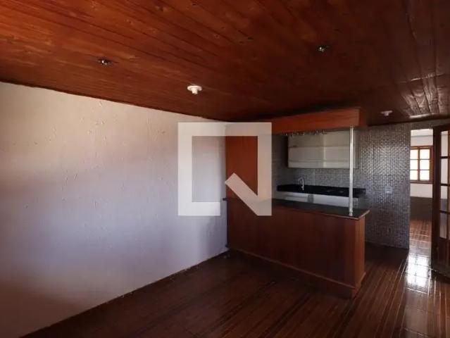 Casa / Sobrado para Locação em São Gonçalo/RJ Trindade 2 Quartos