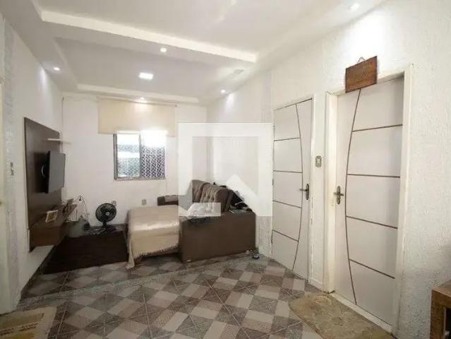Casa / Sobrado para Locação em São Gonçalo/RJ Trindade 3 Quartos